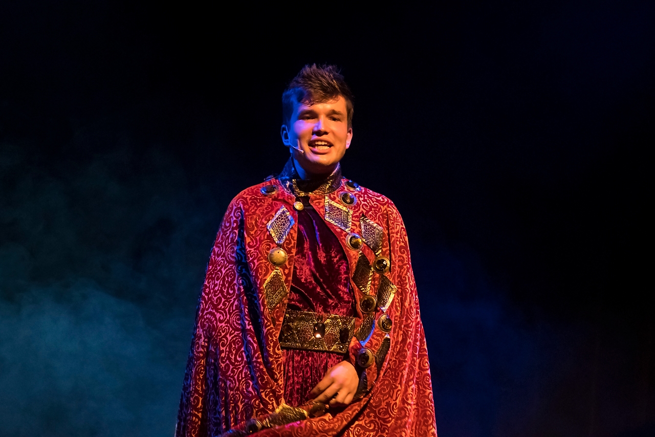 Matúš Čák Trenčiansky | CITYLIFE