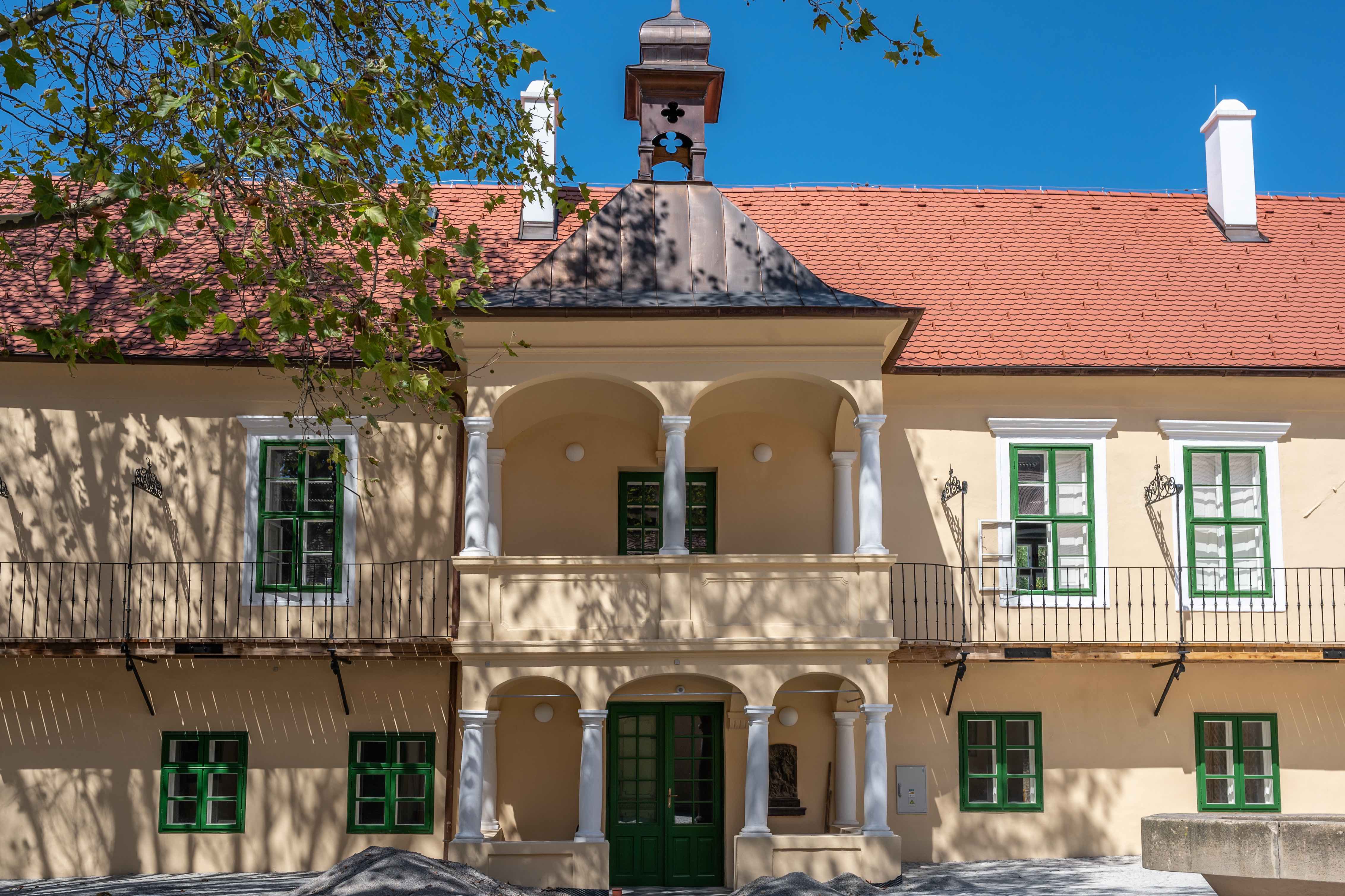 Kaštieľ Modra | CITYLIFE